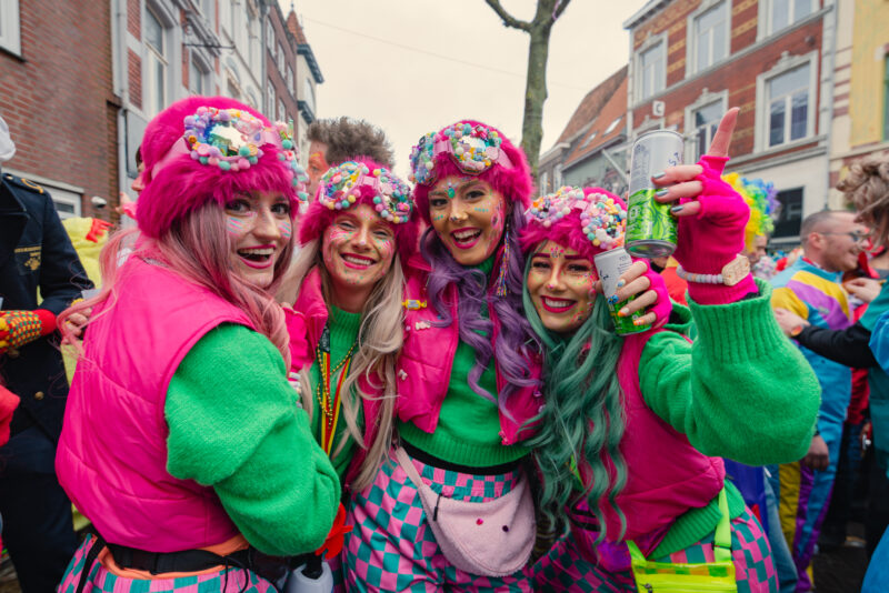 Fotoverslag carnaval 2025: we krijgen er geen genoeg van! - Carnavalsfan.nl